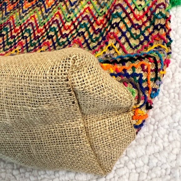 Bags | Nwot Artesanias Made In Mexico Woven Multicolored Zip Top Tote ...